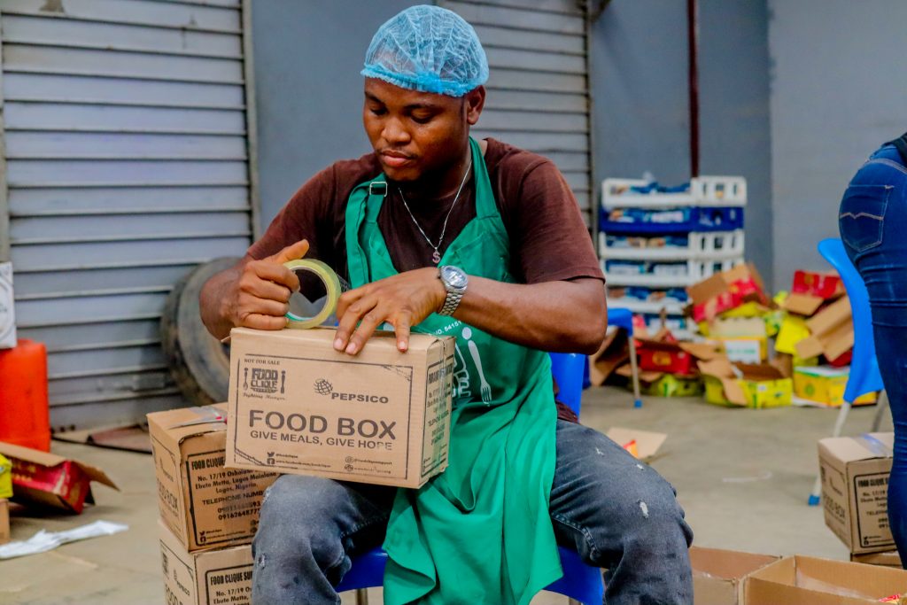 Volunteer - FoodClique : Fighting Hunger